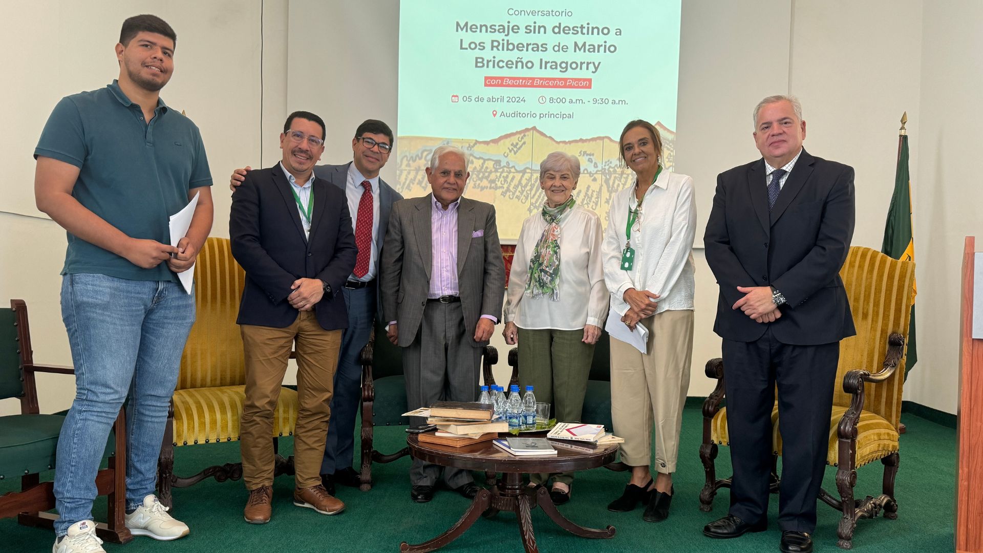 El mensaje “con” destino de Mario Briceño Iragorry - Universidad Monteávila